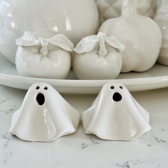 Crate&Barrel | Accents | Cratebarrel Small Led Ceramic Ghosts | Poshmark